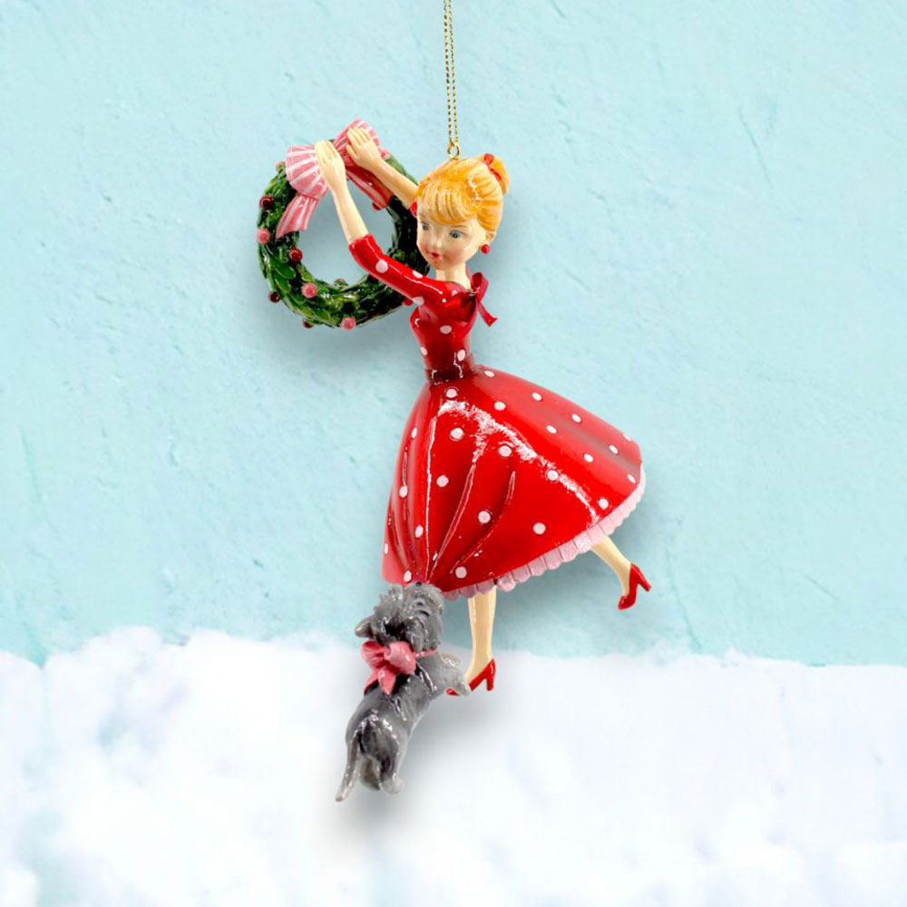 Retro Girl w/Wreath Ornaments by December Diamonds – Quirks!